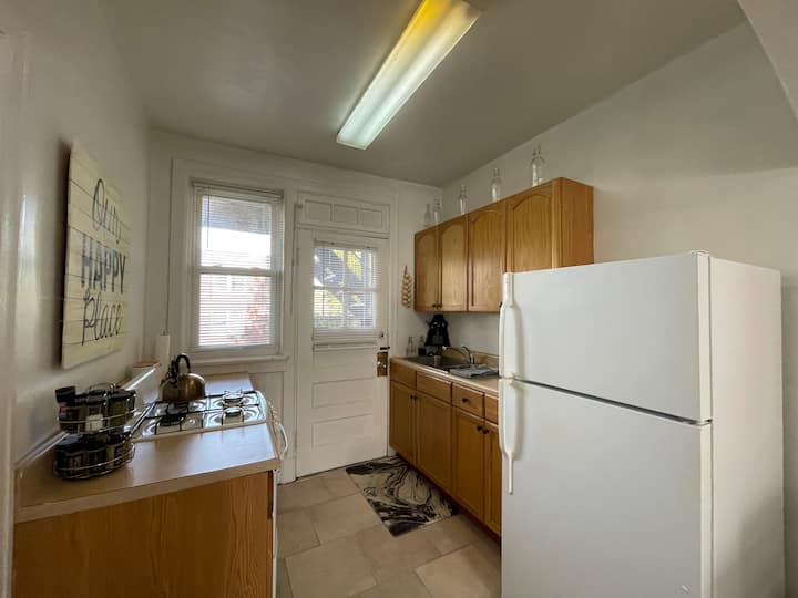 Quaint Studio In Stl Central! - St. Louis, MO