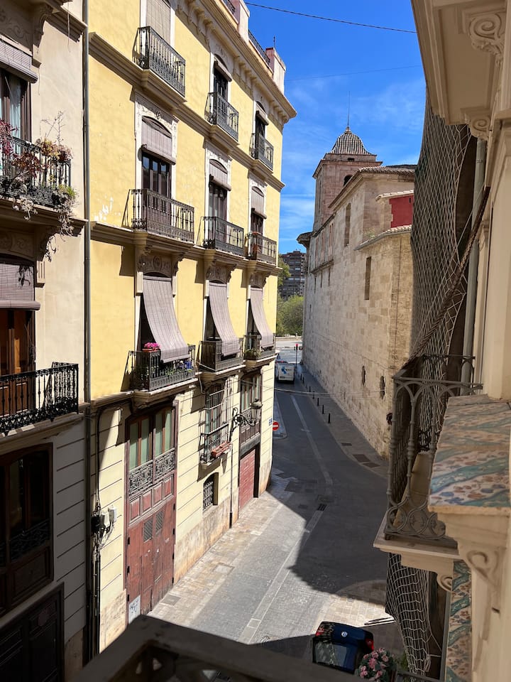 Charming Historic Flat In Central Valencia - Valencia