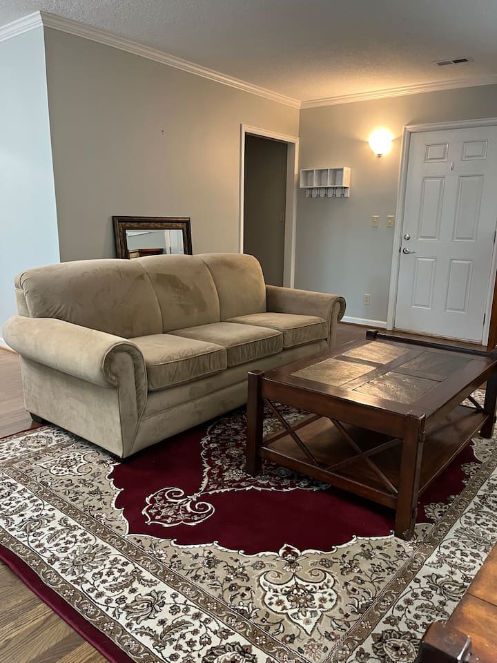 Spacious Sanctuary In The City - Beaverton, OR