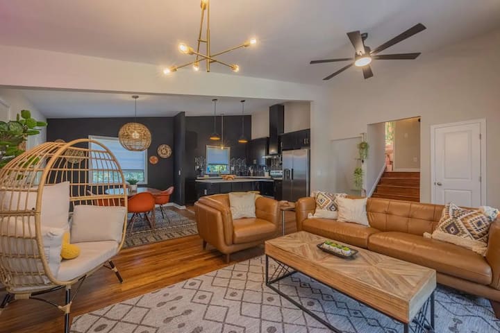 Athens Mcm Inn | Great Location! - Athens, GA