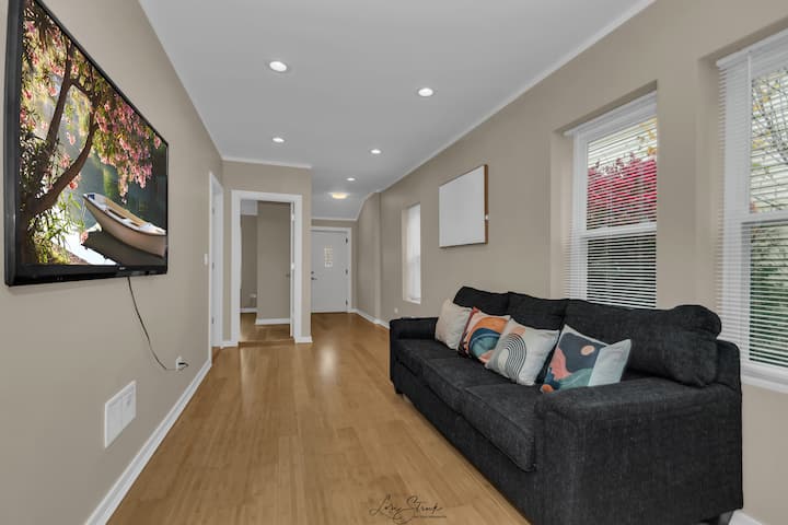 Modern 3br  Near Navy Base,lake And Casino - North Chicago, IL