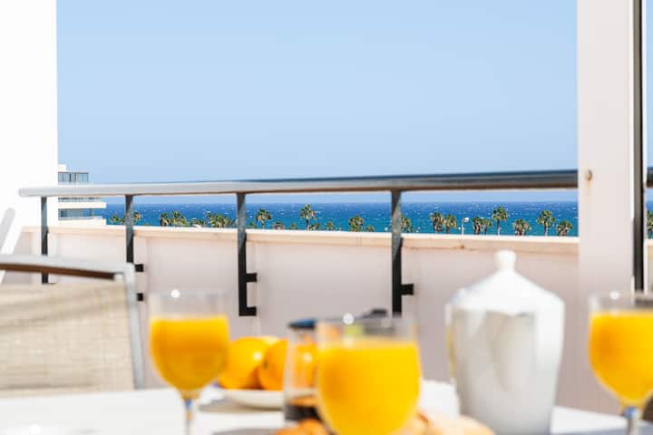 Soleado áTico Con Vistas Al Mar Y Al Golf - Roquetas de Mar