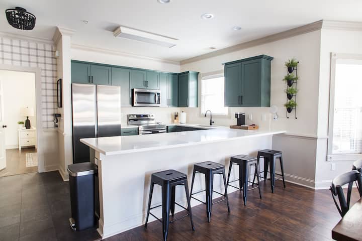 *Lowcountry-luxe* Condo In Myrtle Beach, 3br/2ba - Myrtle Beach, SC