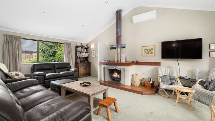 Beacon Point Paradise - Wanaka