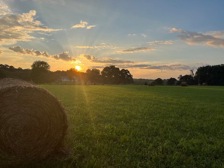 Private House On Beautiful Land - Statesville, NC