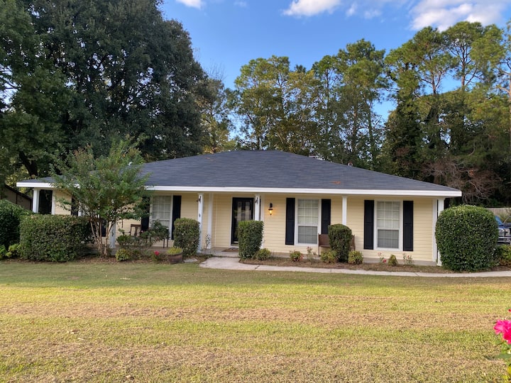 4 Bedroom Near Robins Afb - Bonaire, GA