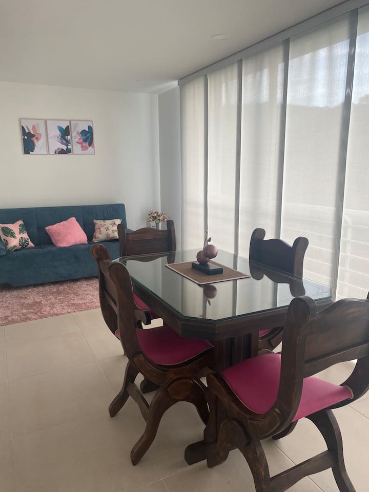 Apartasuit Con Vista A La Ciudad - Bucaramanga