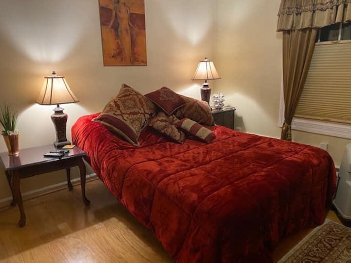 S. Burlington, Vt Townhouse Rm#1 (30+nights) - 벌링턴