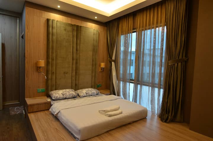 5 Bedroom Garden View At Imago Loft C (Upto 15pax) - Kota Kinabalu
