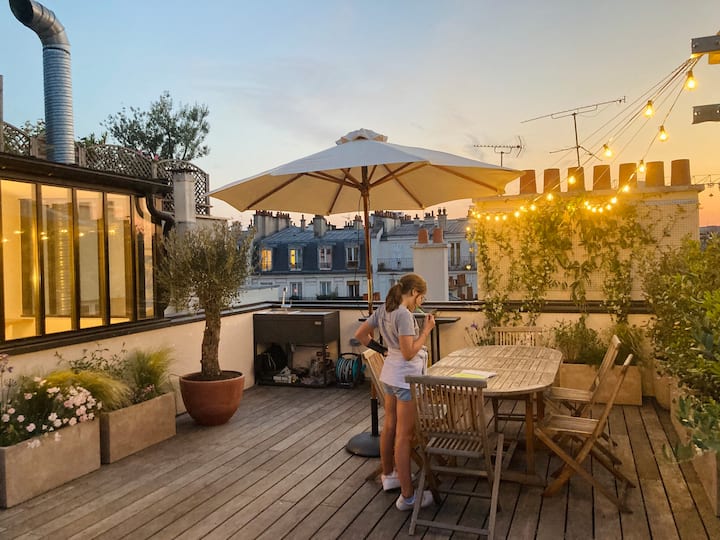 Charmant Duplex Avec Rooftop Et Vue Sur Sacré Cœur - Paris