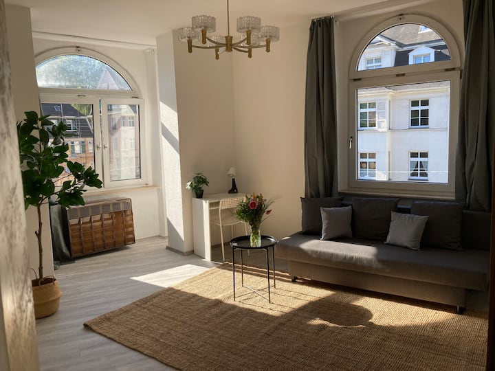 Beautiful Flat, 8min Bus To City Center - Wuppertal