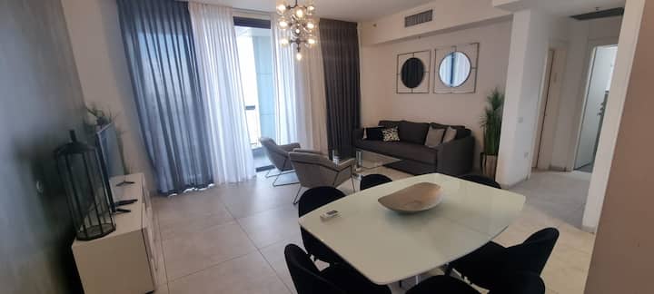 Royal Suites Apt- Jtower 2bd #H46 Floor 10 - Jérusalem