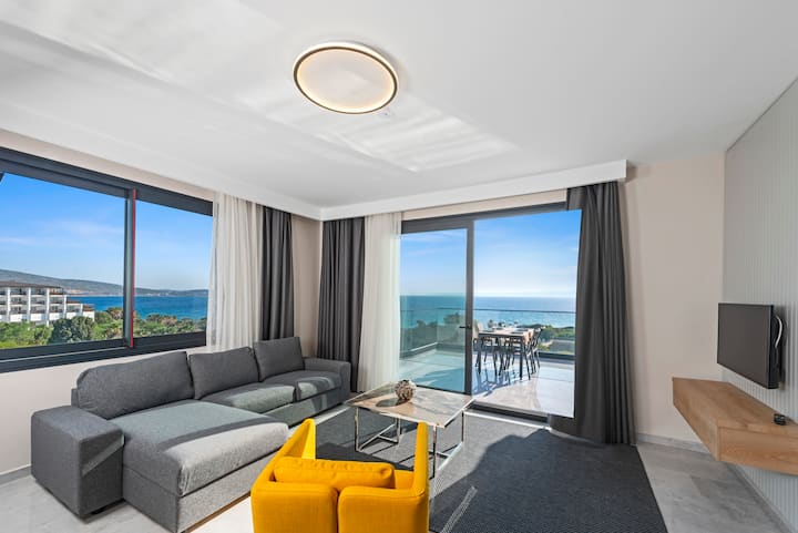 2+1 Deniz Manzaralı Daire - Çeşme
