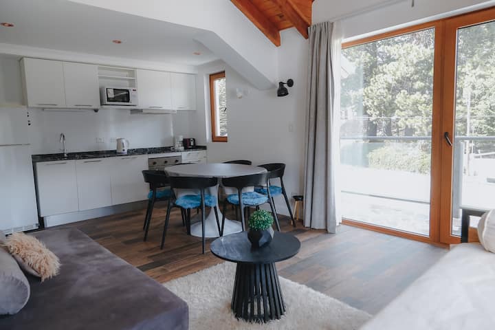 Disfrutá Y Descubrí Catedral En Familia. - Bariloche