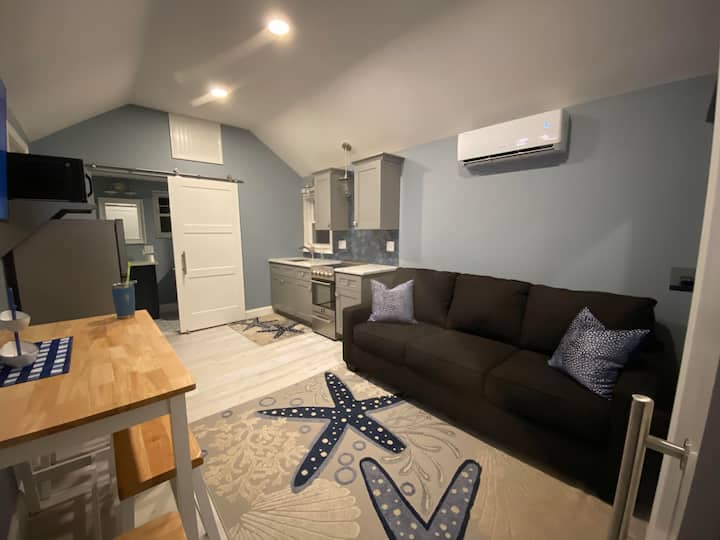 Tiny House Of Blue - 布里斯托爾