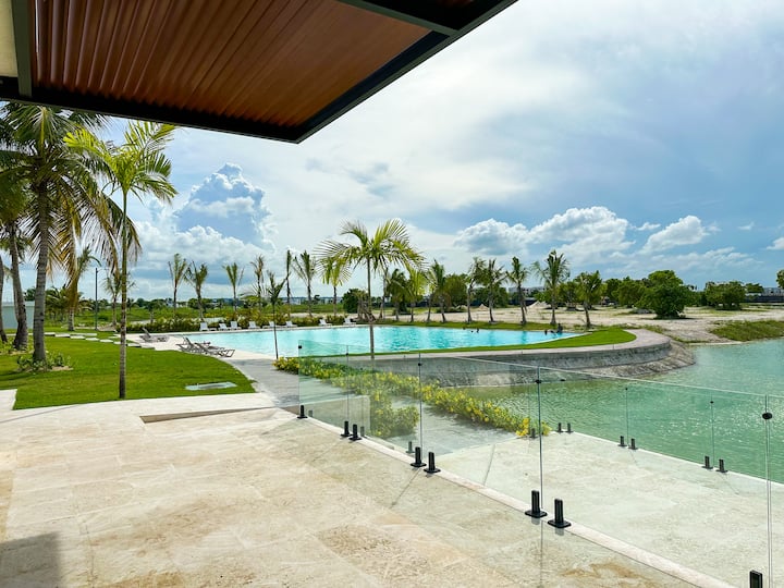 Exclusive 4-br Villa With Pool @ Oasis Del Lago - Punta Cana