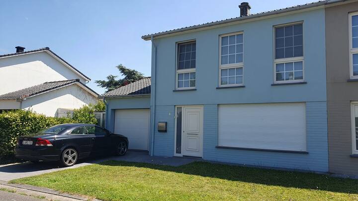 Jolie Maison à 15mn De La Digue - ブルージュ