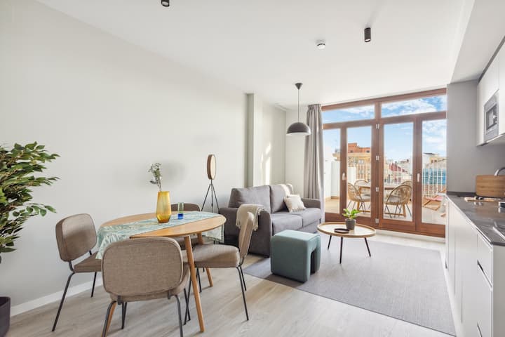 Valencia Cadiz  |1-bedroom Apt + Rooftop Terrace - Valencia