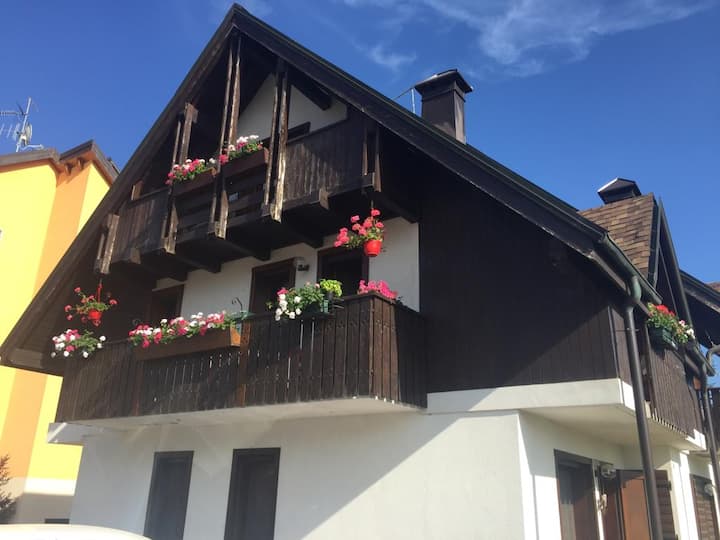 Un Gioiello, Tra Natura E Centro - Asiago