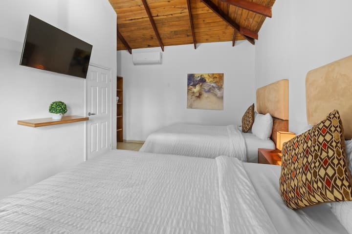 Hotel H4 Lujosa Cabaña Doble N6 El Progreso, Yoro - El Progreso