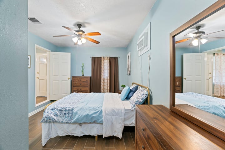 Fresa Comfy Apt. - Pasadena, TX
