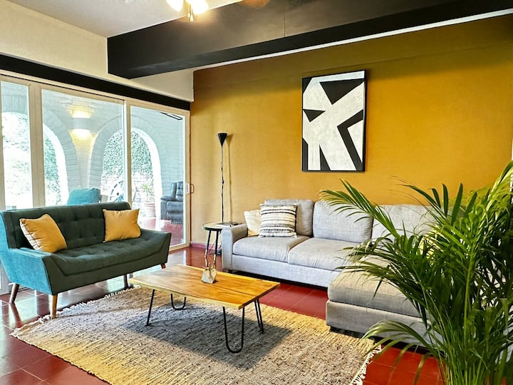 Big House In San Benito! Up To 20 Guests & 10 Beds - San Salvador