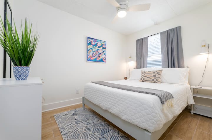 Be A Nomad | Just Renovated | Patio | Steps To Bch - Atlantic Beach, FL