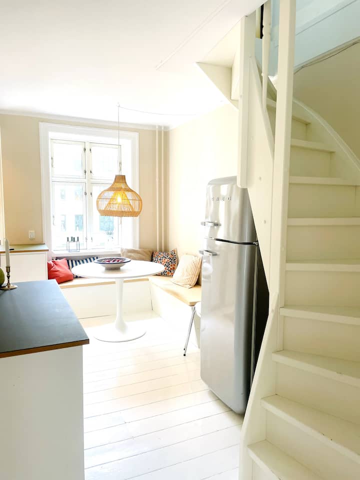 Charming & Hip 2-floor Apartment - Copenhagen