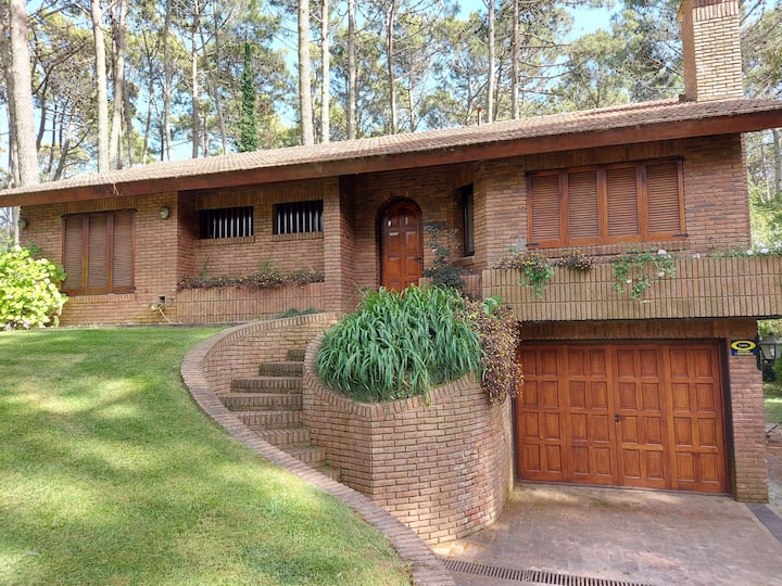 Casa En Carilo - Comoda Y Amplia - Pinamar