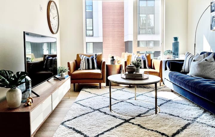 Cozy And Comfy In Totem Lake Village - Kirkland, WA