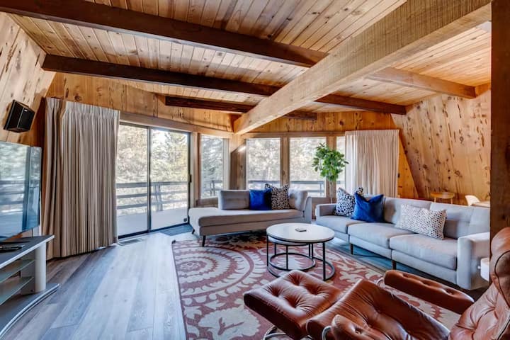 Lovely Cabin With Modern Touches - Truckee, CA