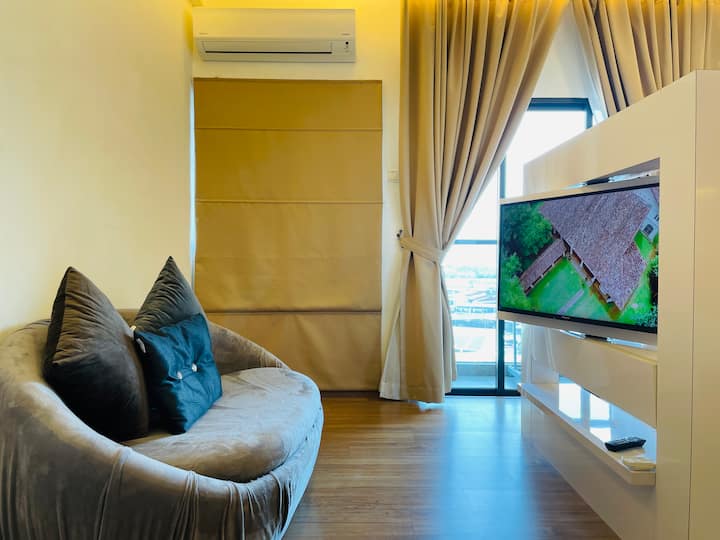 Simfoni C4 Studio Scenic View, Wi-fi, Entire Suite - Balakong