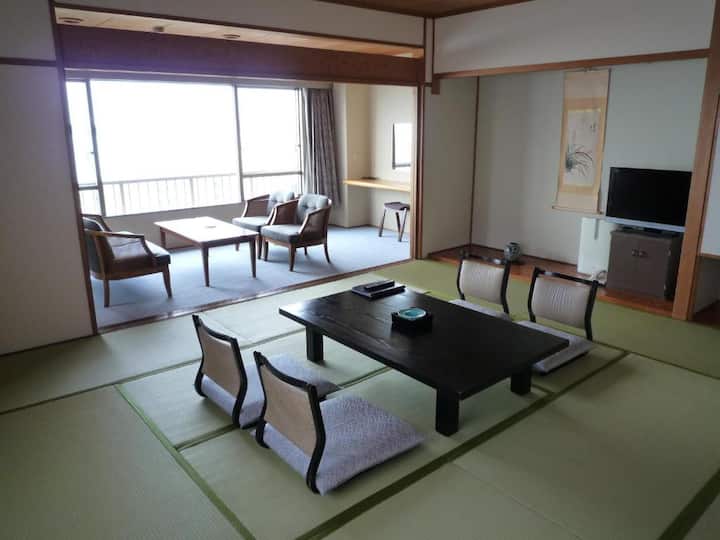 【Ocean View】spacious Japanese-style Room/6 Ppl - 도요카와시