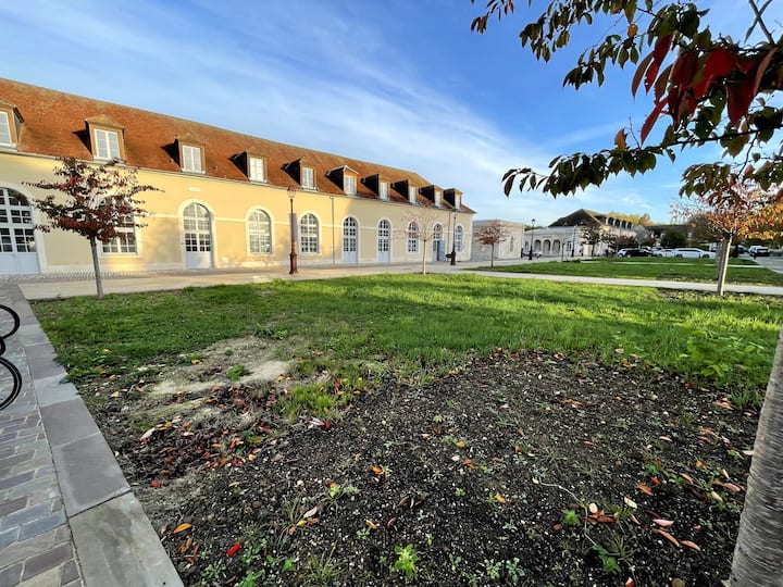 Idéalement Situé. Gare Et Centre - Compiègne