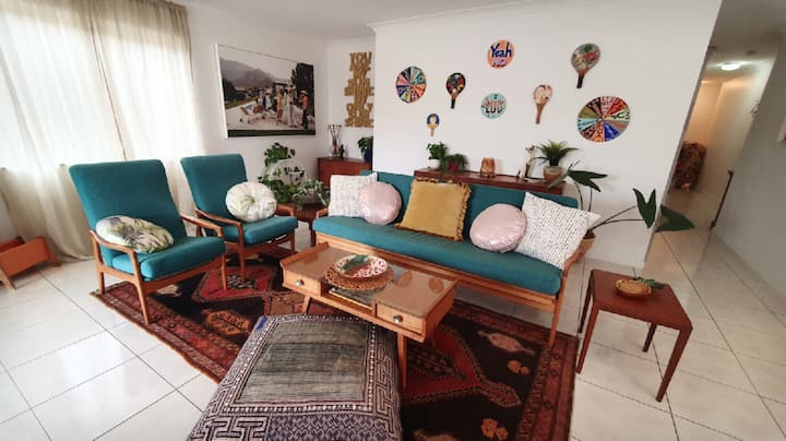 Charming Artistic West End Haven - Brisbane