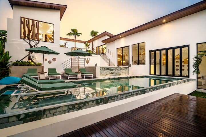 Leove 5br Jungle Retreat Villa In The Heart Ofubud - Ubud