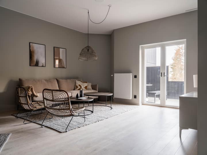 Ski Retreat For Six: ÅRe Apt With Balcony - Åre