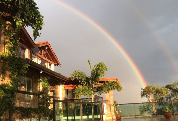 Villa Verona. - Amparo