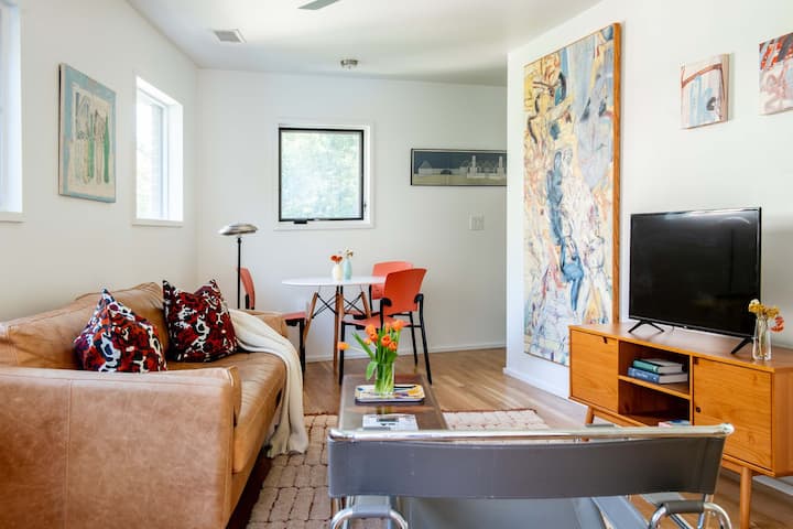 Modern Marvels - Designer Retro Near Piedmont Park - Atlanta, GA