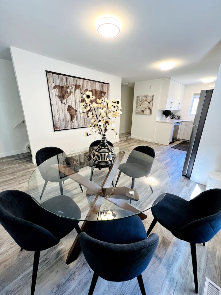 Walking 3br Modern House To St Boniface - Winnipeg