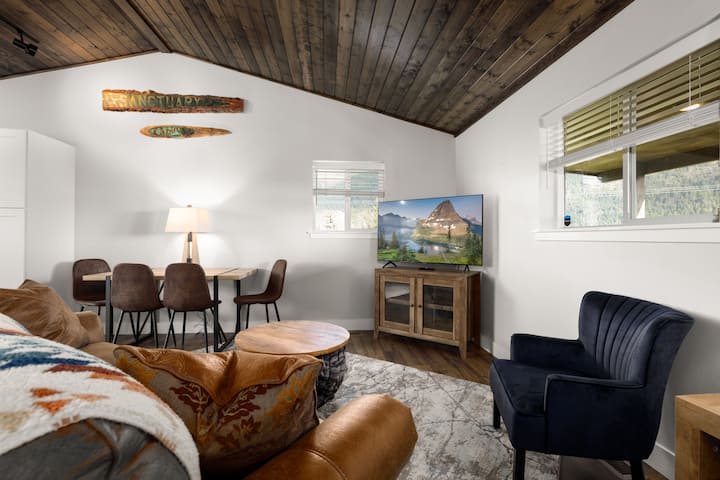 The Kabins- Sanctuary Cabin - Montana