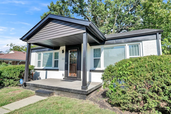 A Beauty Off Broadway - 萊星頓市