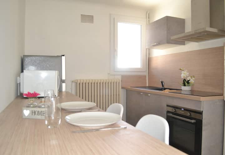 Studio Dans Le Cœur Historique - Neufchâteau, France