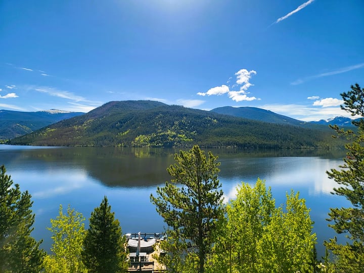 Luxury Lakefront - Lake Access & Hot Tub - Grand Lake, CO