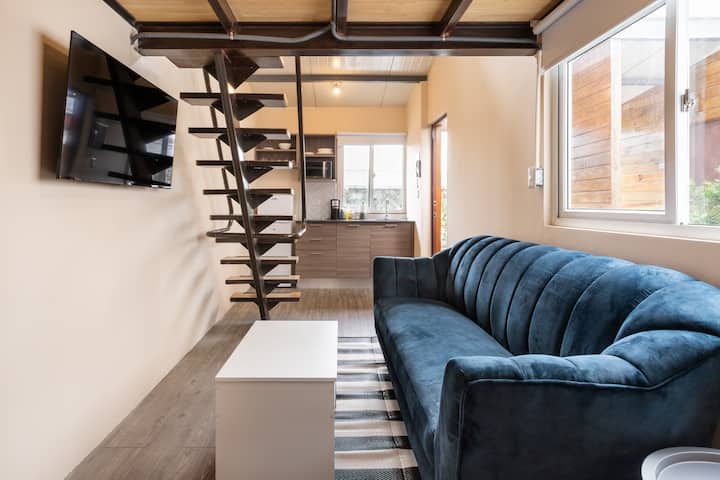 Budget • Unique Downtown Loft For 2 Guests - Guatemala