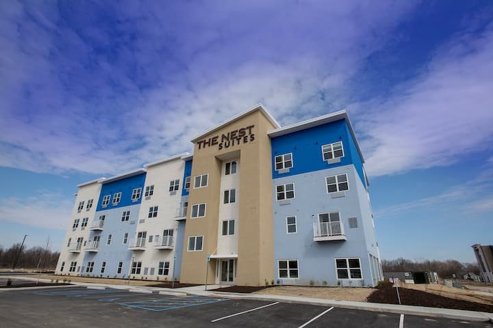 Fully Furnished One Bedroom Apartment - The Nest - Greenfield, IN