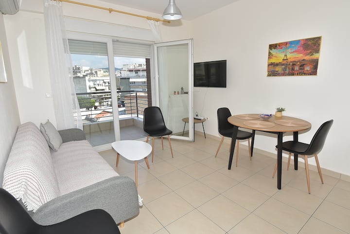 Spacious 2 Rooms,2 Balconies Next Center, Mall, Rs - Thessaloniki