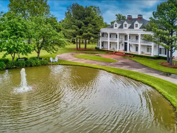 Cedar Ridge Mansion - Oklahoma