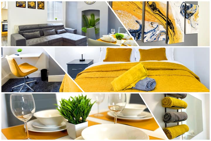 Cliff House - New - Sleeps 8 - Modern - Parking - Stoke-on-Trent
