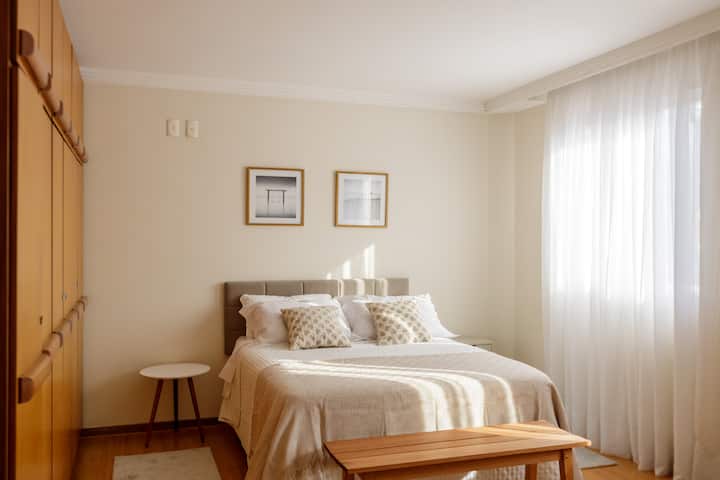 Apt. Varanda No Centro/batel Soho - Curitiba